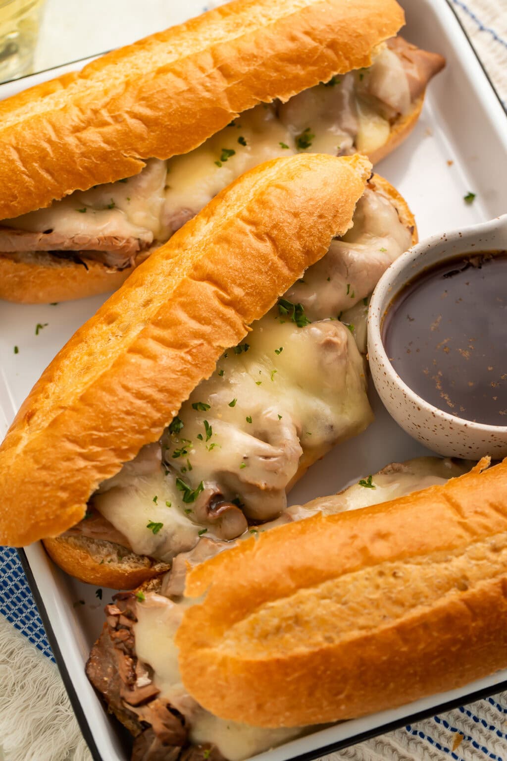 Easy French Dip Sandwiches (with Roast Beef) - Easy Cheap Recipes